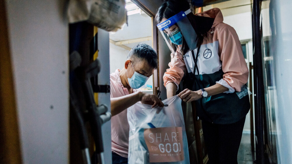 New World crowd-donation platform hands out 1,700 boxes of painkillers ...