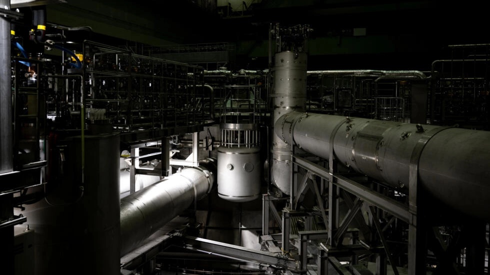 In a doughnut in Japan, unlocking the power of the Sun