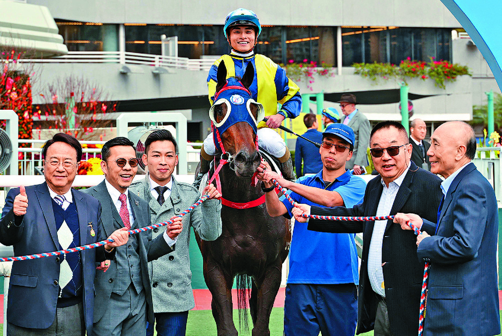 Lor's winner Never Peter Out a dirt, and day time, specialist