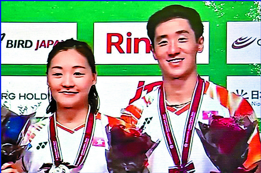 Badminton duo snatch silver in Japan Open
