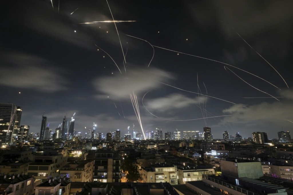 New Israeli strikes hit Tehran as Iran warns that U.S. involvement ...