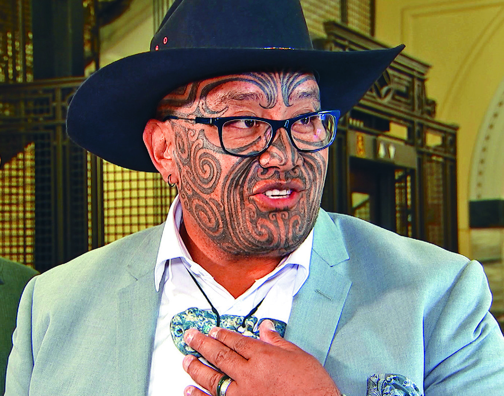 'Colonial noose' sparks NZ tie row
