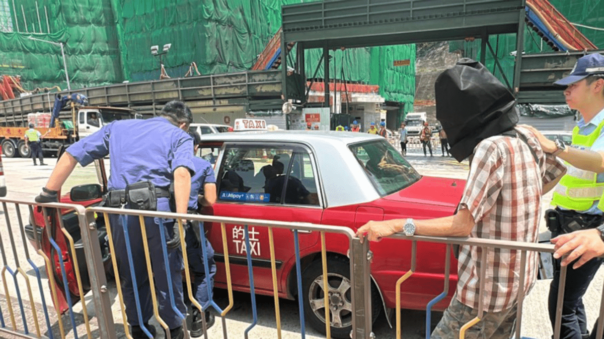 Taxi driver tests positive for drugs after swerving in Wong Tai Sin