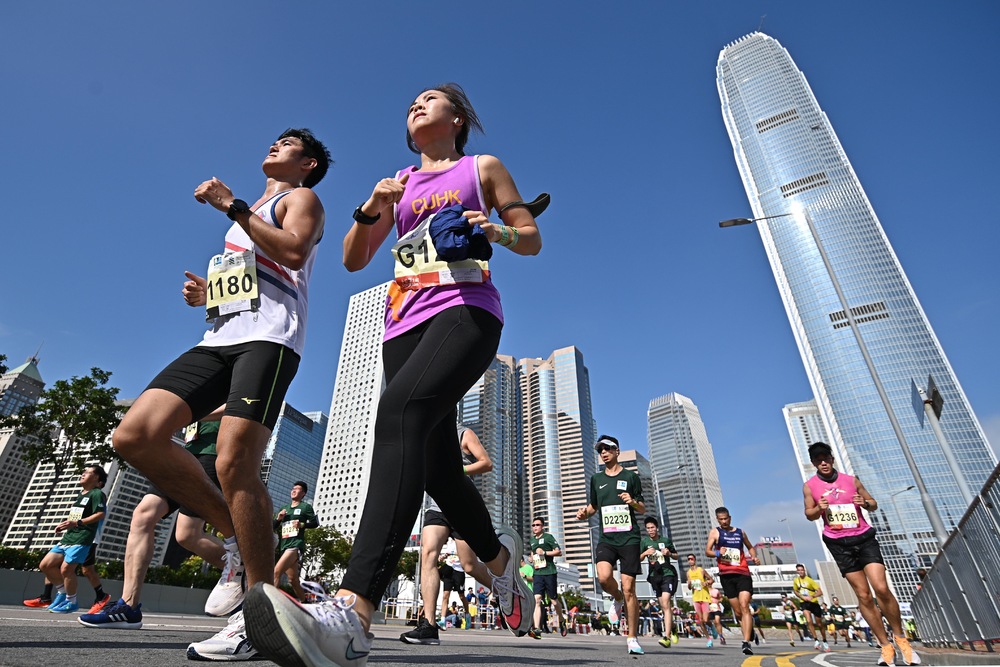 Humidity biggest challenge for 37,000 runners set to hit streets