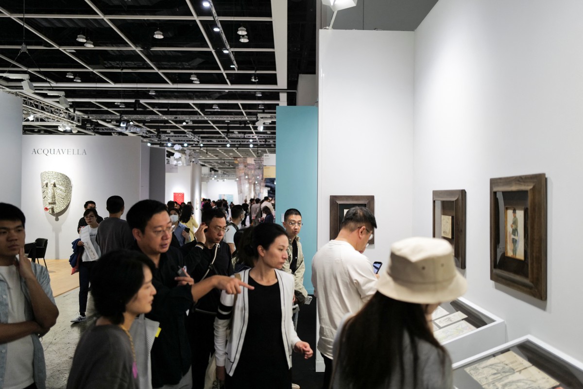Art market rebounds, HK remains a vital hub