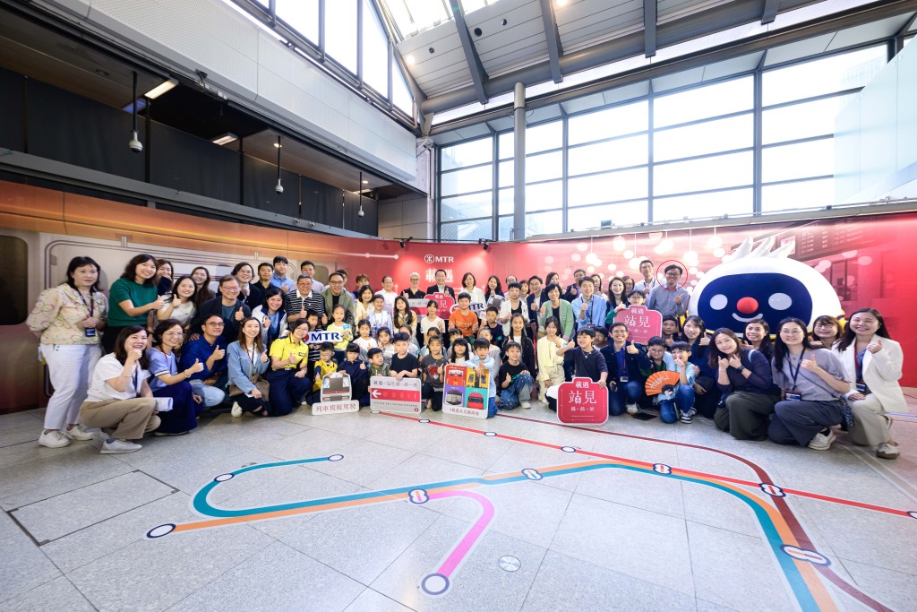 Viral trilingual MTR 'rapper' lands full-time public relations role and ...