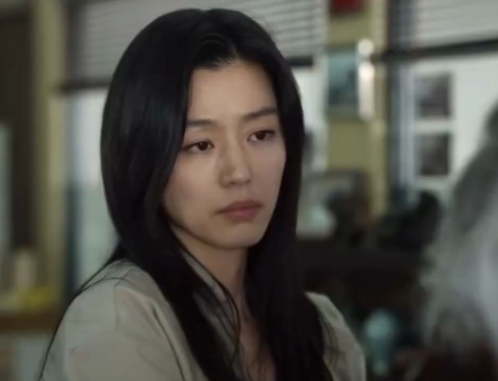 South Korean star Jun Ji-hyun faces backlash in China over drama dialogue