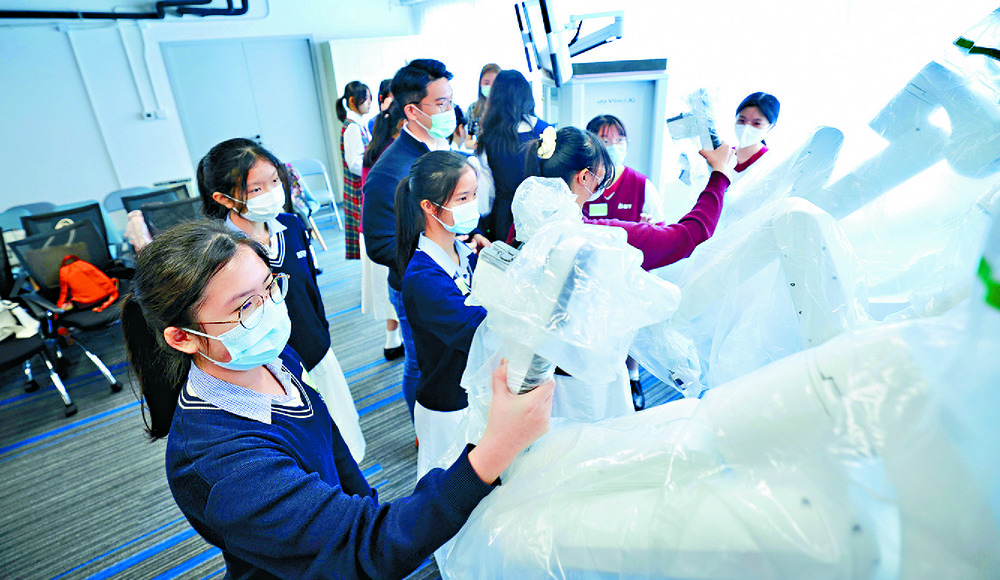 Techy girls crack the code