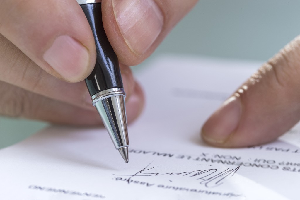 Indian court orders doctors to fix handwriting