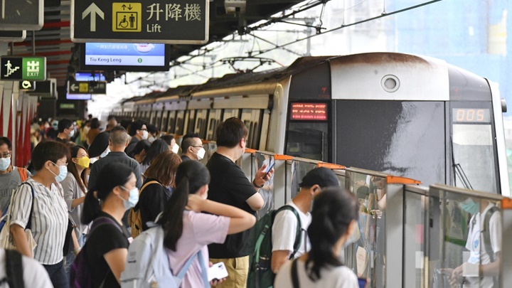 MTR to provide overnight service on Lunar New Year's Eve