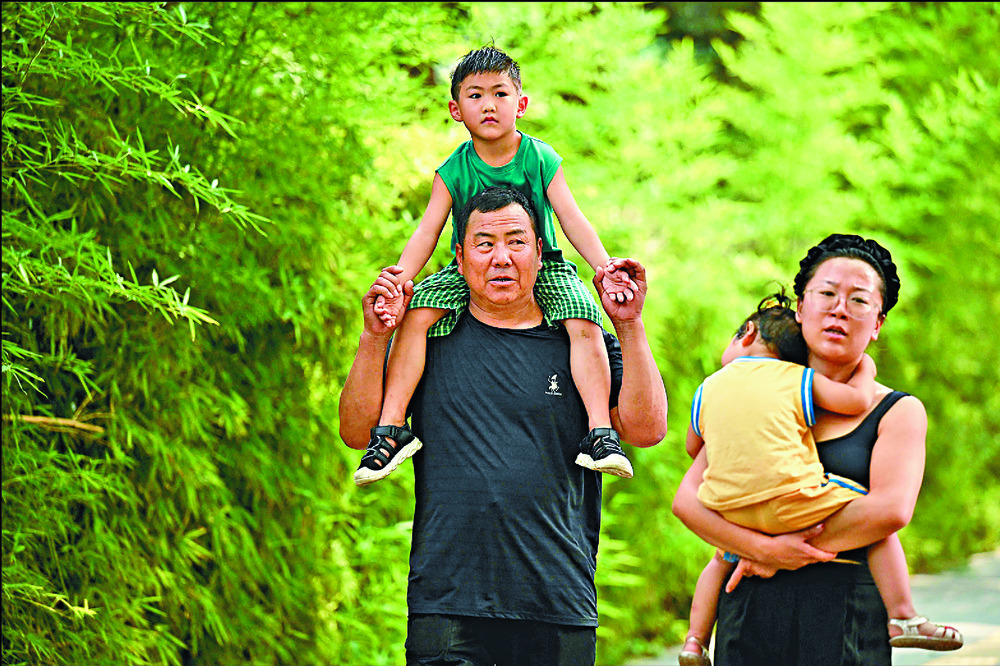 Beijing in race to beat births crisis