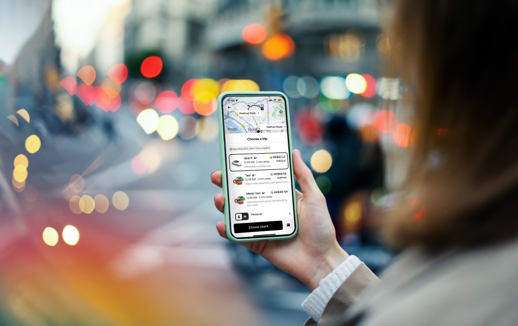 HK mulls 5-year licenses for ride-hailing drivers, imposes fees to ...