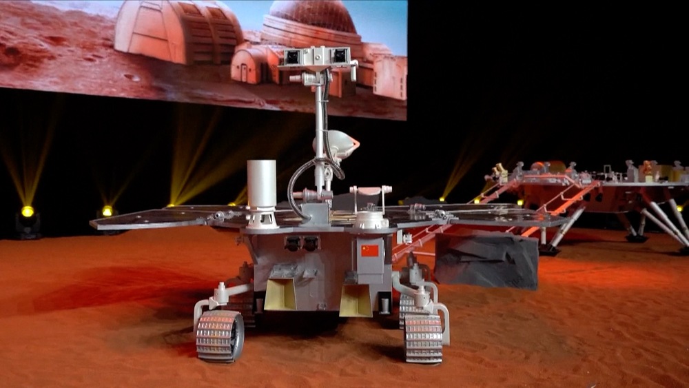 Solar panels to power Mars rover