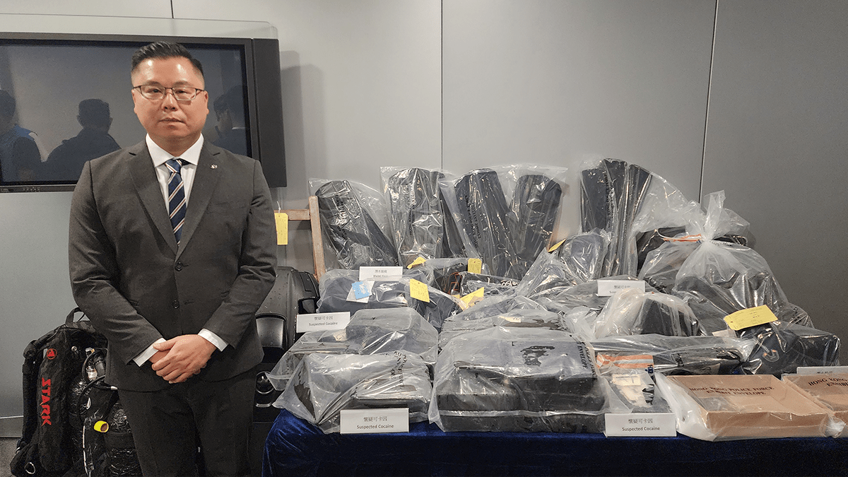 Police bust drug syndicate using divers to retrieve narcotics from ...