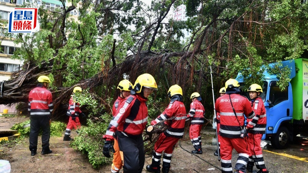 HK rules out legally mandated work stoppages during severe weather