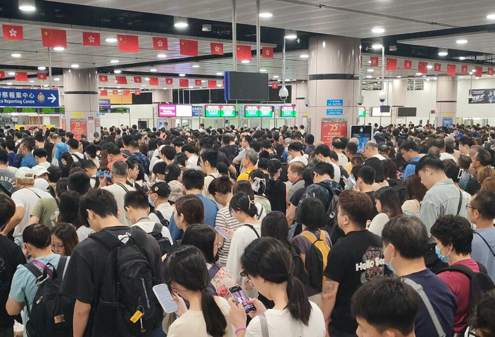 Shenzhen Huanggang and Futian ports see over 300,000 passengers on ...