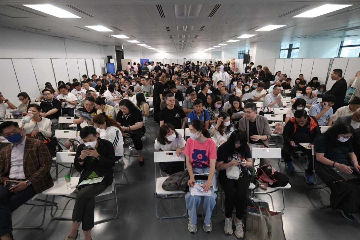 Deep Water Pavilia unveils new units at higher prices