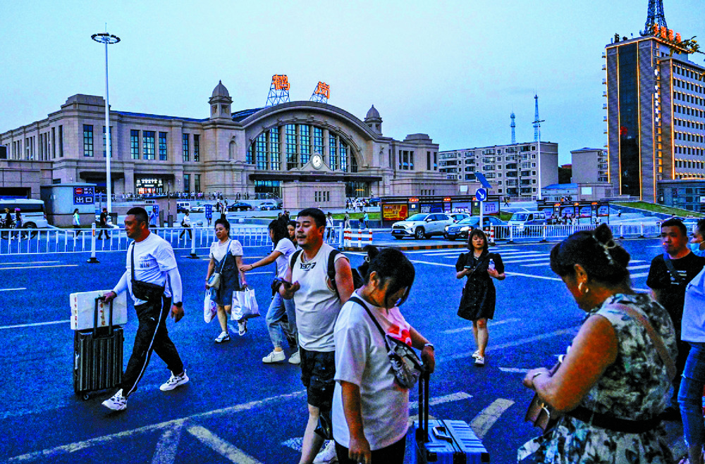 Cheap homes stuff of distant dreams for yOUNG CHINESE