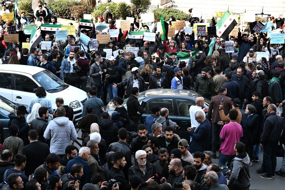 Syria vows accountability after reports of mass killings