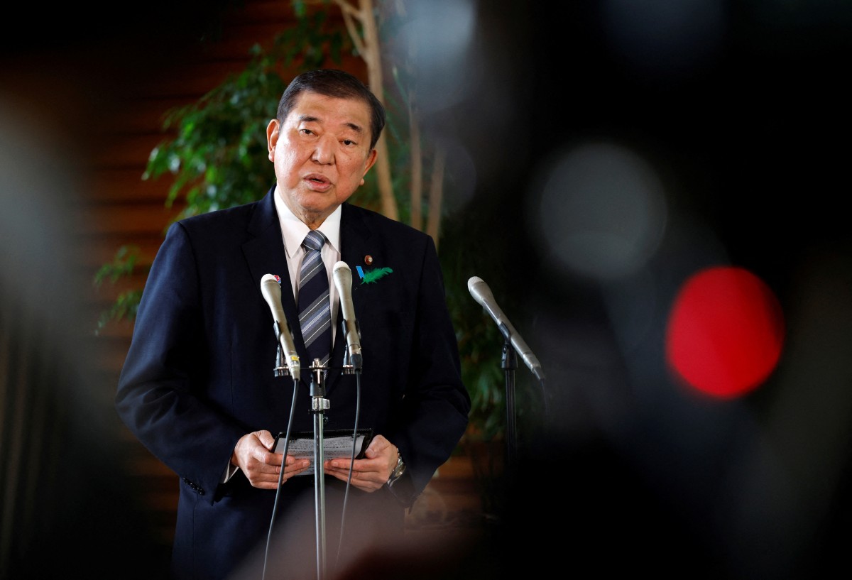 Trump hails 'big progress' after jumping into Japan tariff talks