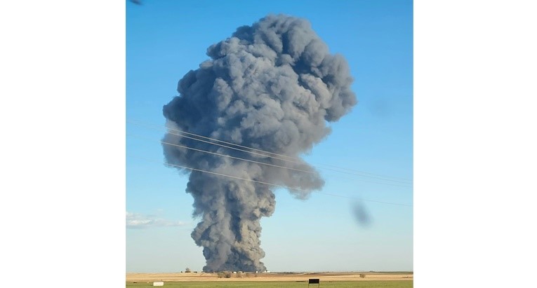 'Horrific' explosion and fire kill 18,000 cattle in Texas, US