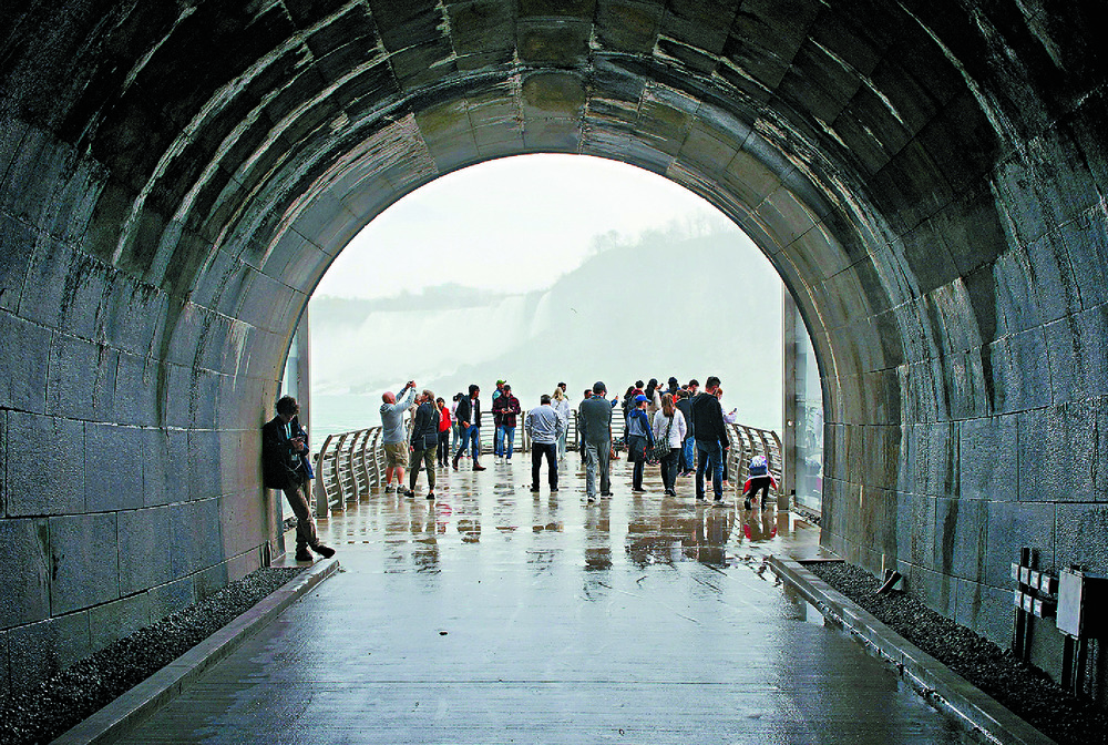 Electrifying view of Niagara Falls