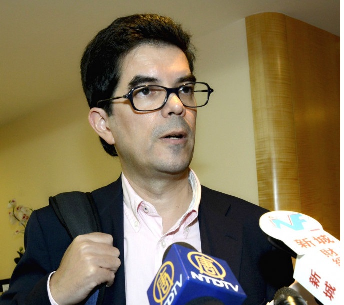 Activist investor David Webb reveals cancer diagnosis