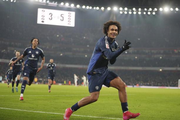 Redemption for Zirkzee and Bayindir as Man United manager praises his ...