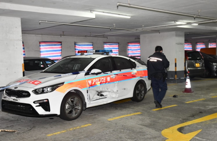 Unlicensed car ramming brings full plate and drawn gun for cops