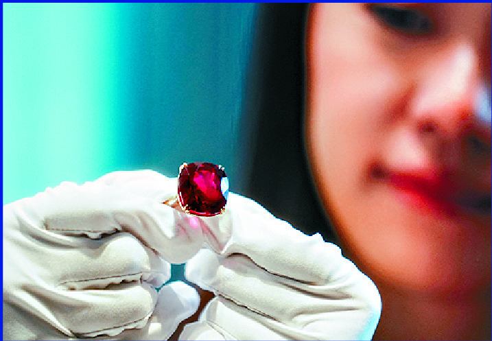 Big red ruby to sell in Big Apple