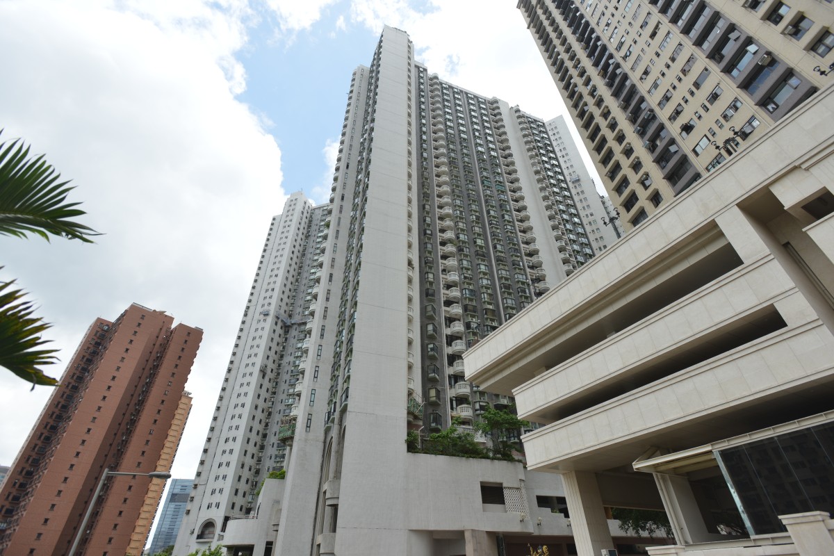 Hang Seng Bank's COO reportedly buys a luxury flat for HK$40 million