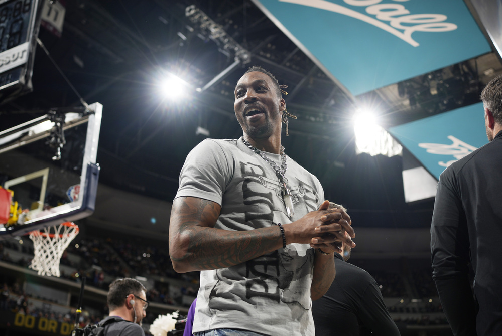 NBA All-Star player Dwight Howard headed to Taiwan