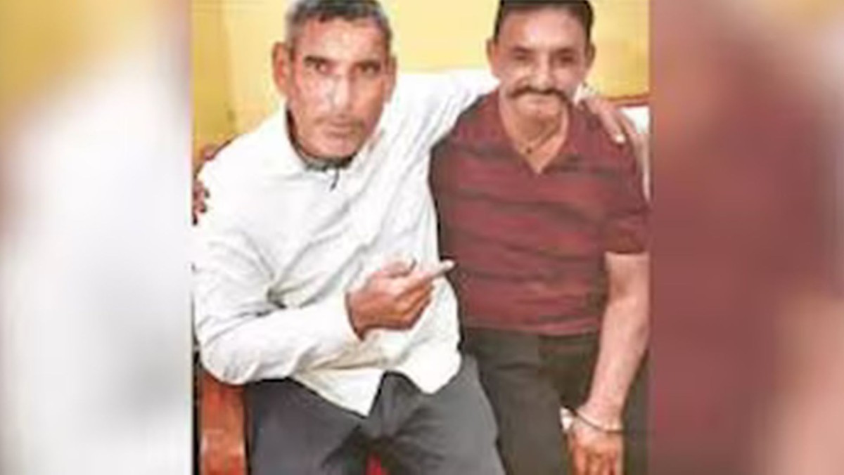 Indian man reunites with family after 45 years when second car accident ...
