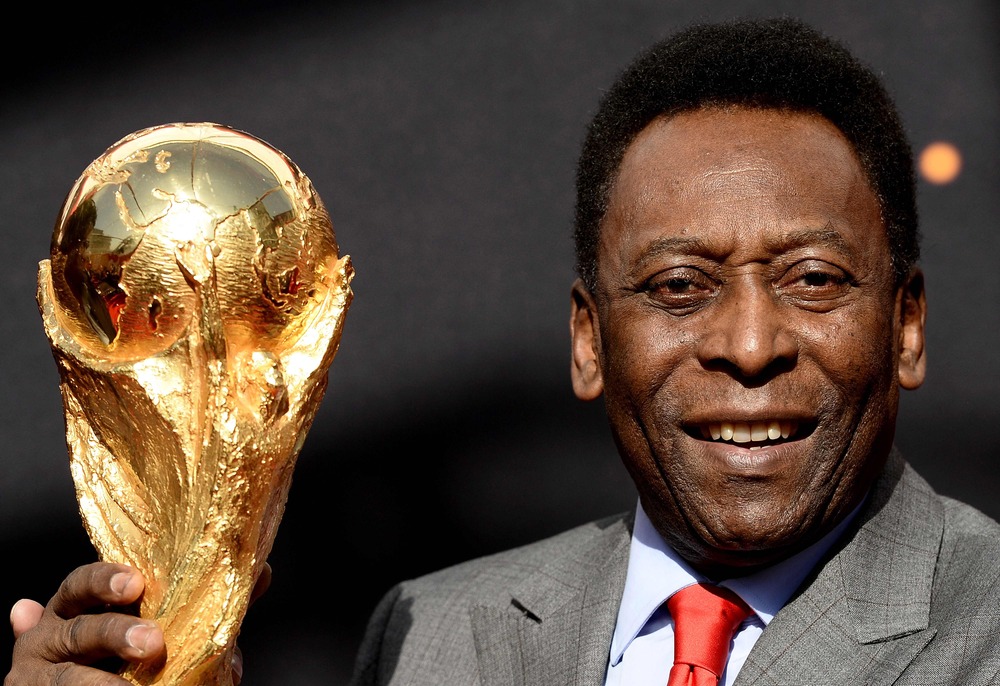 ‘One more night together’: Pele's daughter shares photo with father