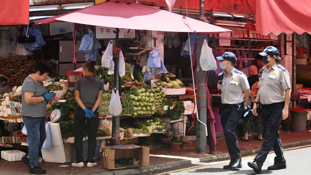 Residents welcome FEHD's stricter enforcement over street obstructions