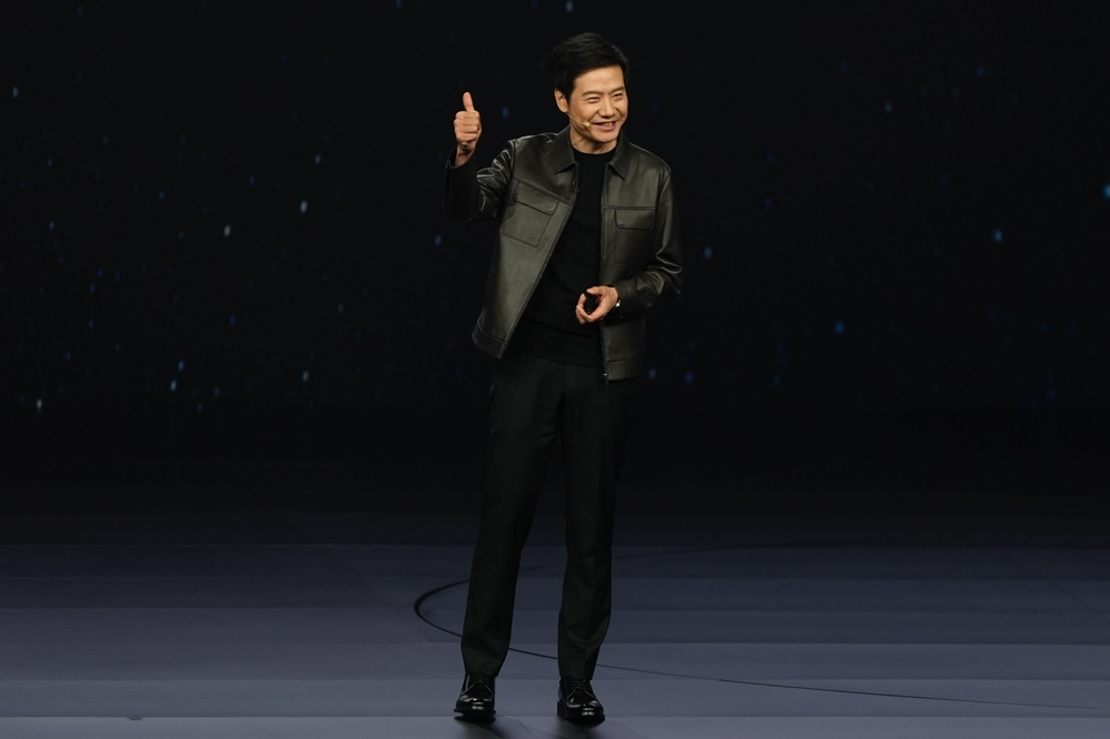 Xiaomi boss to propose AI, EV ideas at Two Sessions