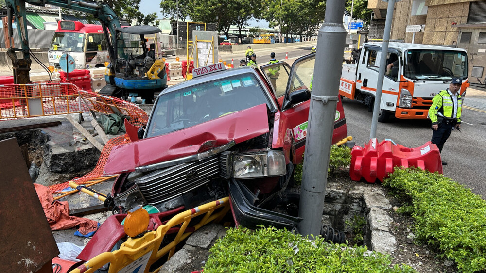 Six hospitalized as taxi crashes into work site in Aberdeen