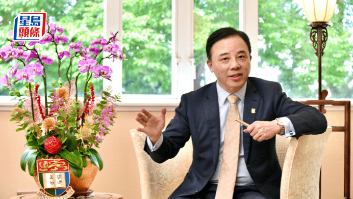 HKU chief vows crackdown on fake qualifications as intermediaries ...