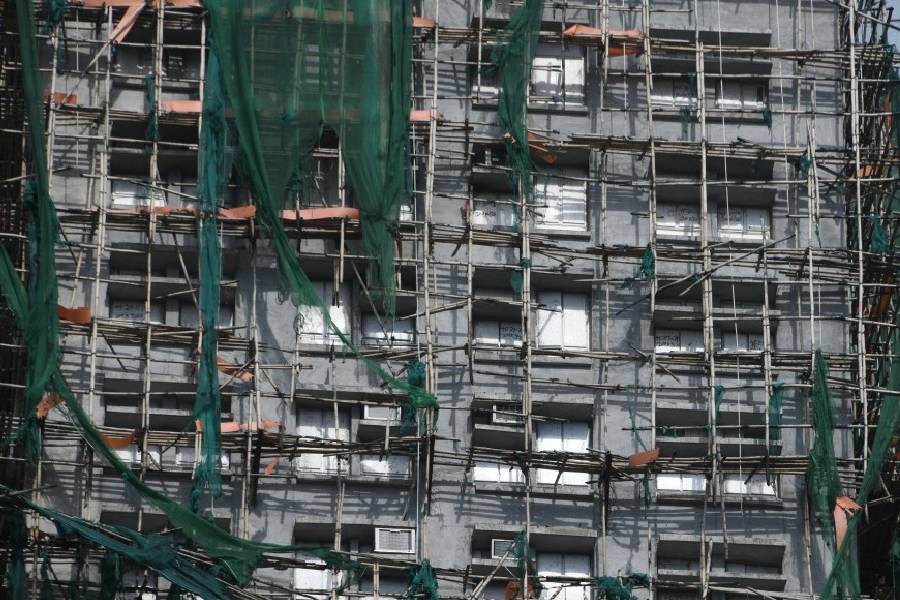 Development Bureau rejects claims of blaming bamboo scaffolding for Tai ...