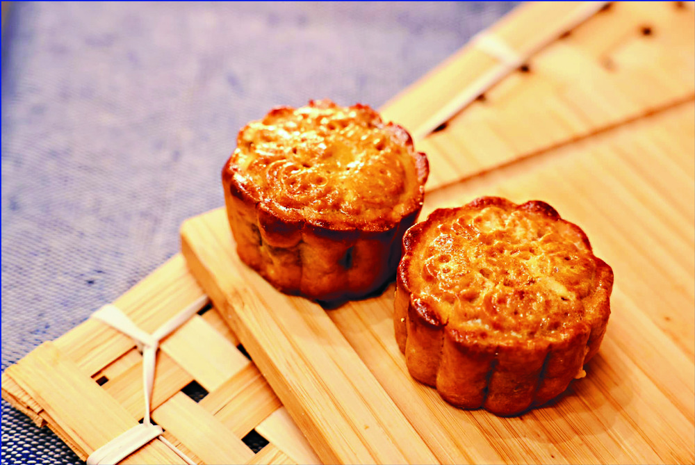 Mooncake magic and riddles lead to joy