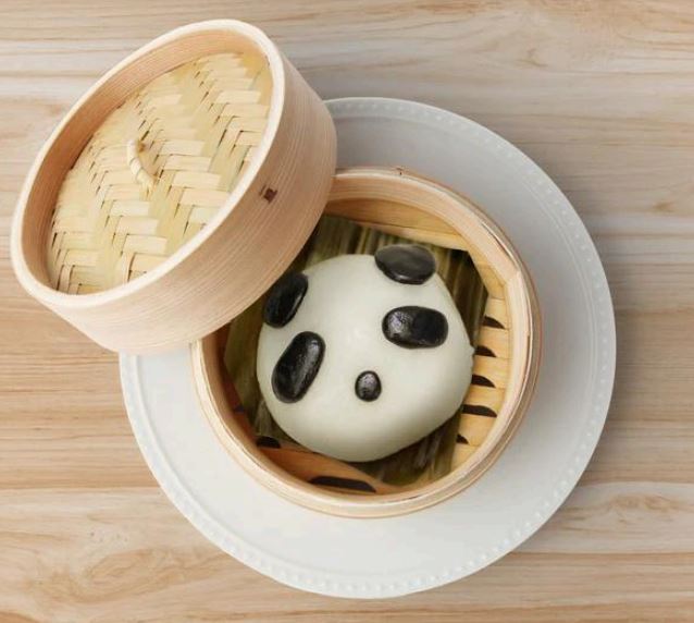 Panda economy initiatives take place as two giant pandas arrive in HK