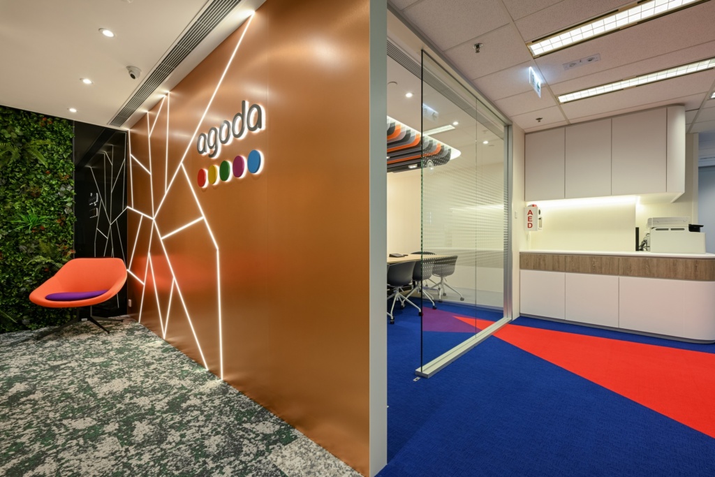 Woman loses $2.6m to Agoda impersonation scam