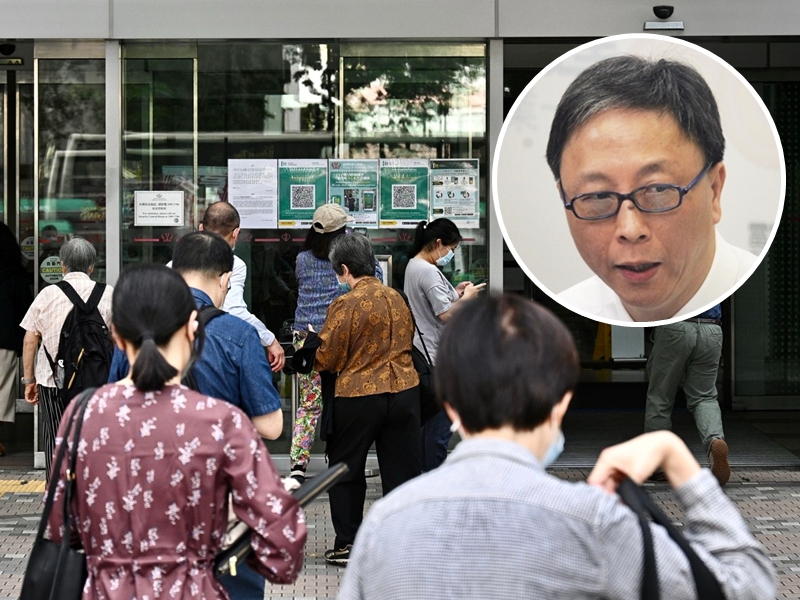 Shorten grace period to boost elderly jab rate, health expert suggests