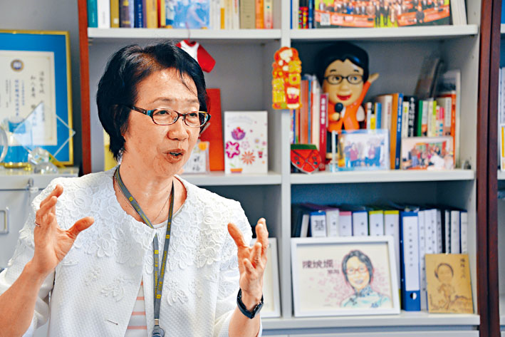 Chan Yuen-han urges ban on dual nationals after Vivian Kong drops ...