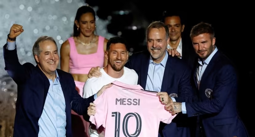 Messi hailed as 'America's number 10' as he greets rapturous Miami fans