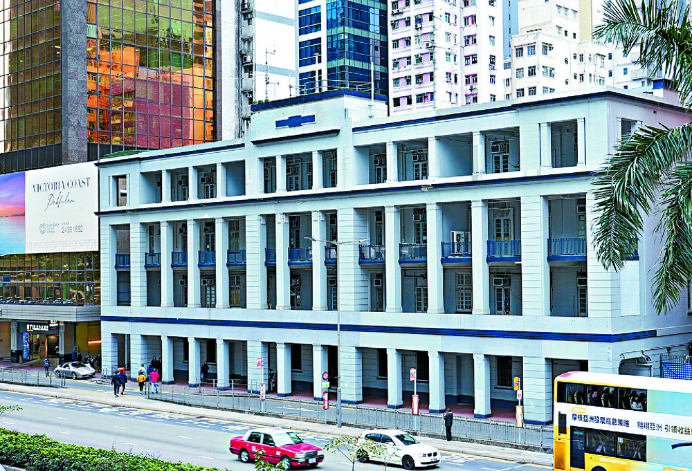 'Diplomatic woe' looms in Wan Chai conversion race