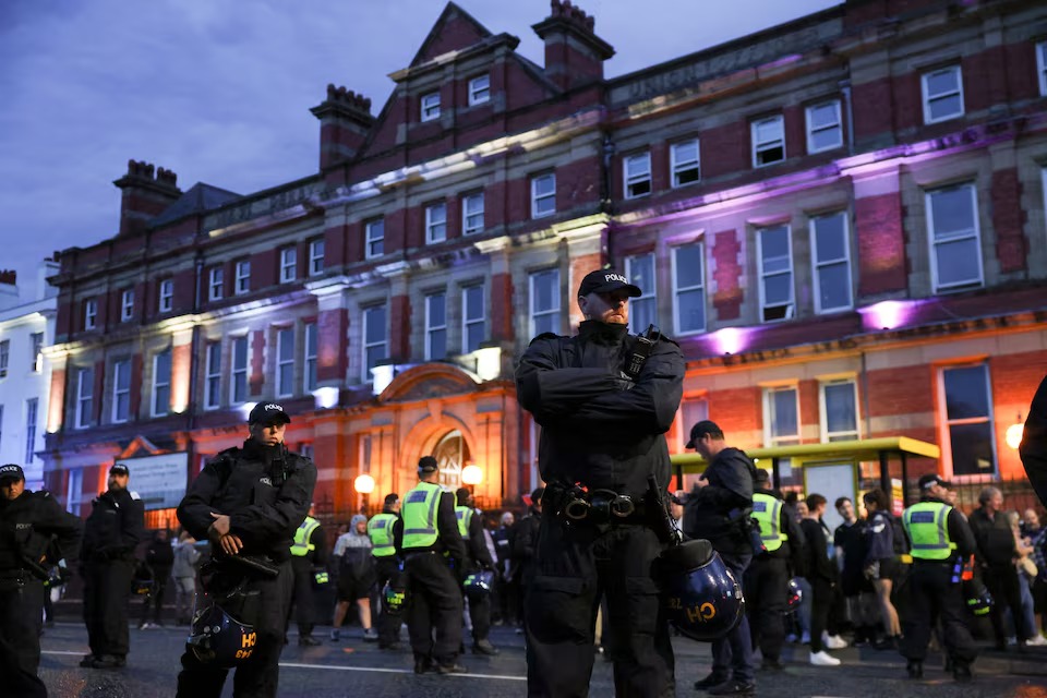 Protests turn violent in Sunderland as UK unrest spreads after ...