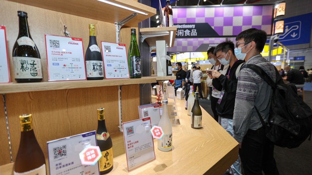 Japanese sake exports to China delayed at customs: report