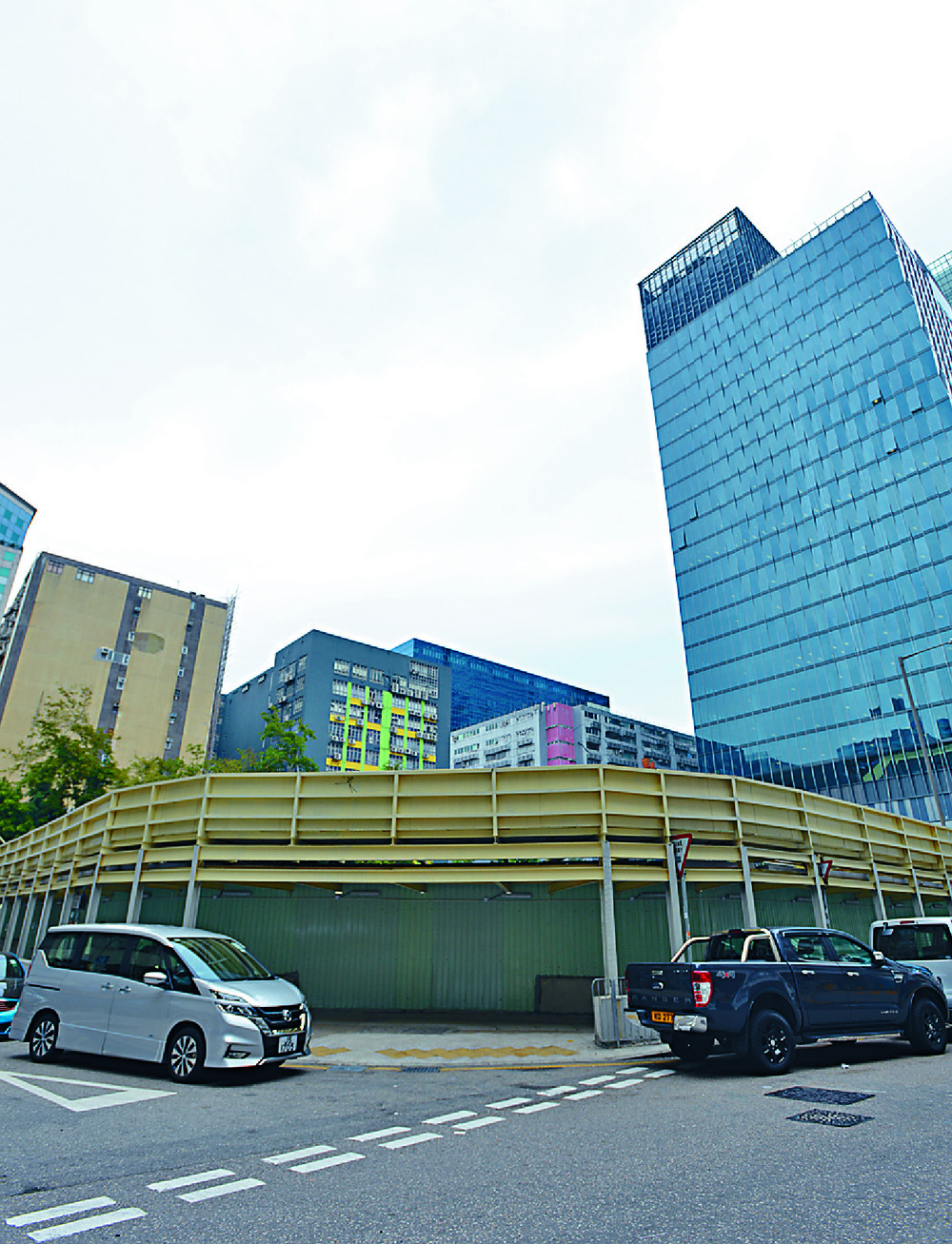 Pan Sutong sells stake in Kowloon Bay project