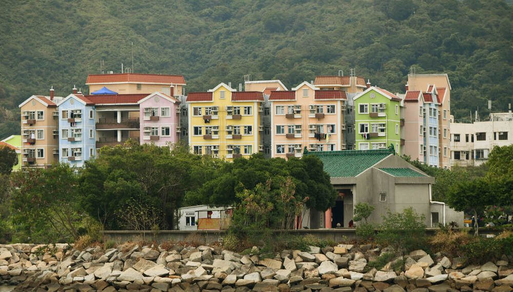 Have a peek at border town's new street